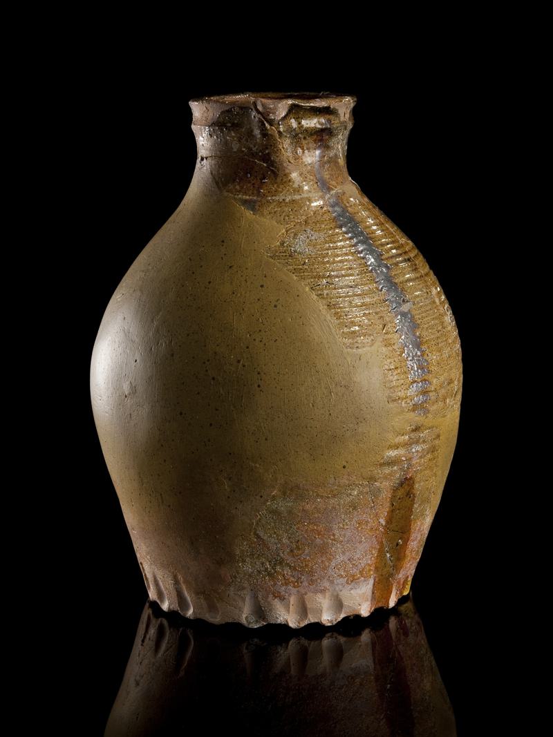 Medieval / Post-Medieval pottery cooking pot - Collections Online ...