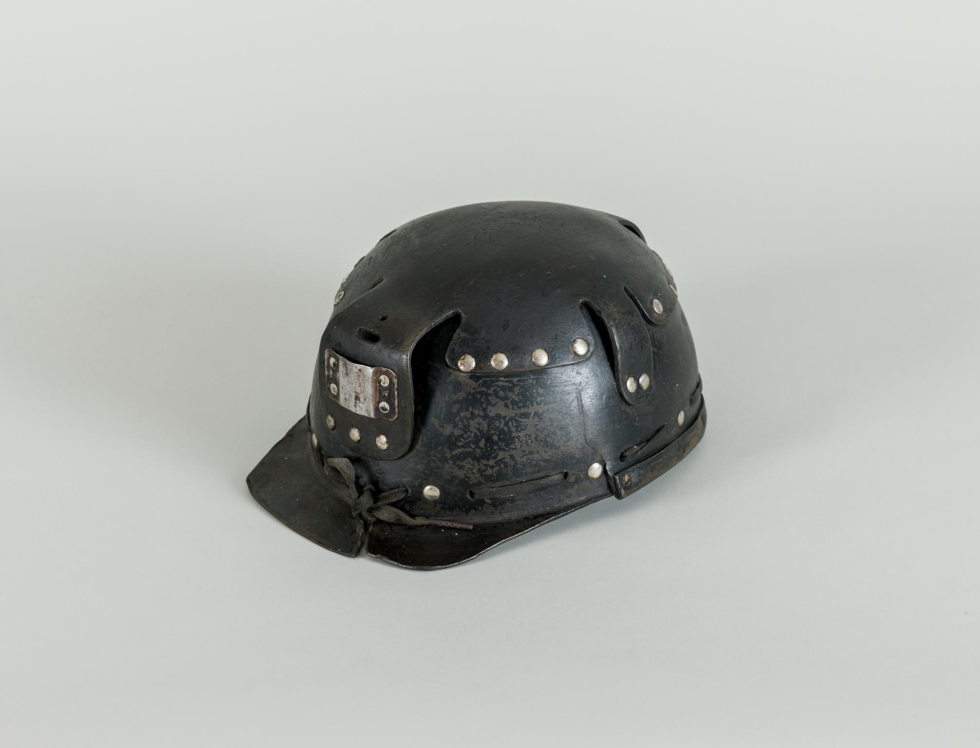 Coal miner's safety helmet - Collections Online