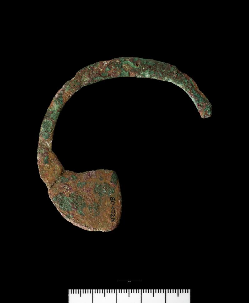Early Medieval copper alloy penannular brooch - Collections Online