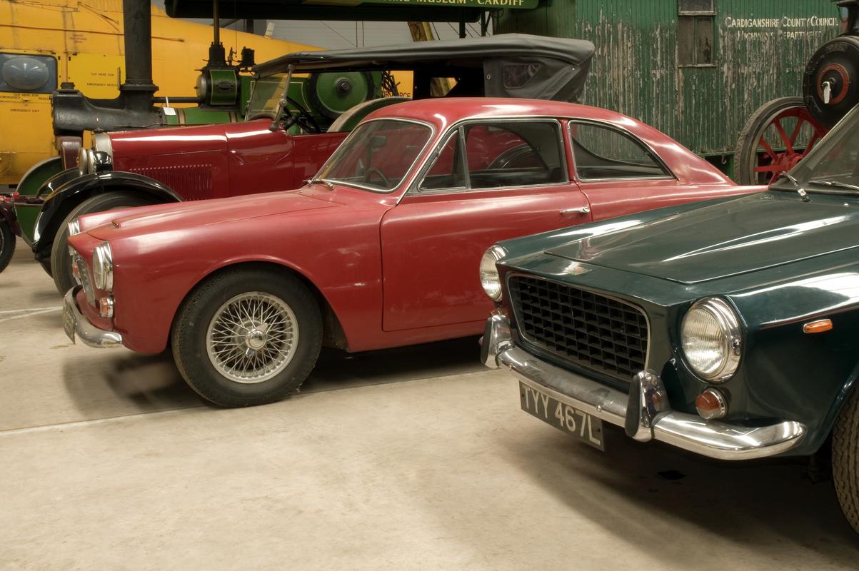 Gilbern motor car - DTH 895D - Collections Online