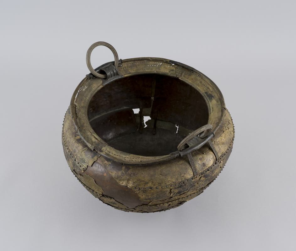 Early Iron Age bronze cauldron - Collections Online