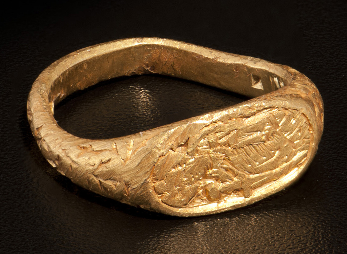 Connecting with the past through objects | National Museum Wales